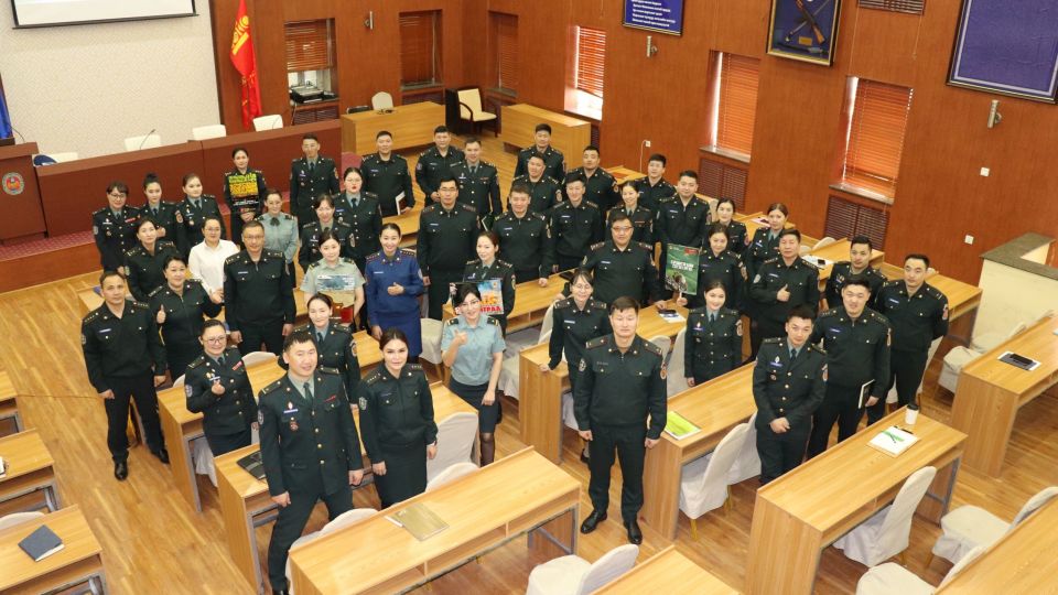 ШҮҮХИЙН ШИЙДВЭР ГҮЙЦЭТГЭХ ЕРӨНХИЙ ГАЗРЫН АЛБА ХААГЧДАД СУРГАЛТ ЗОХИОН